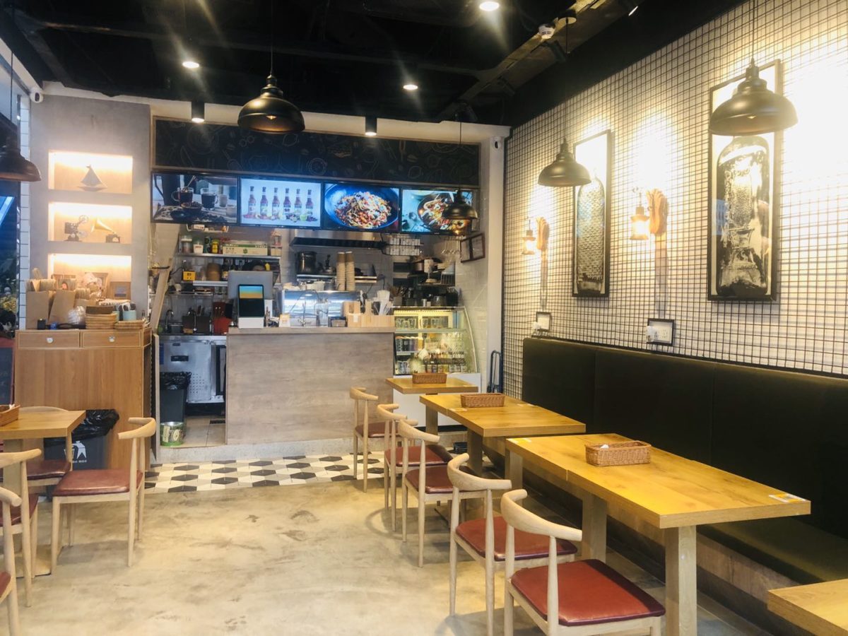 Cena Restaurant & Cafe