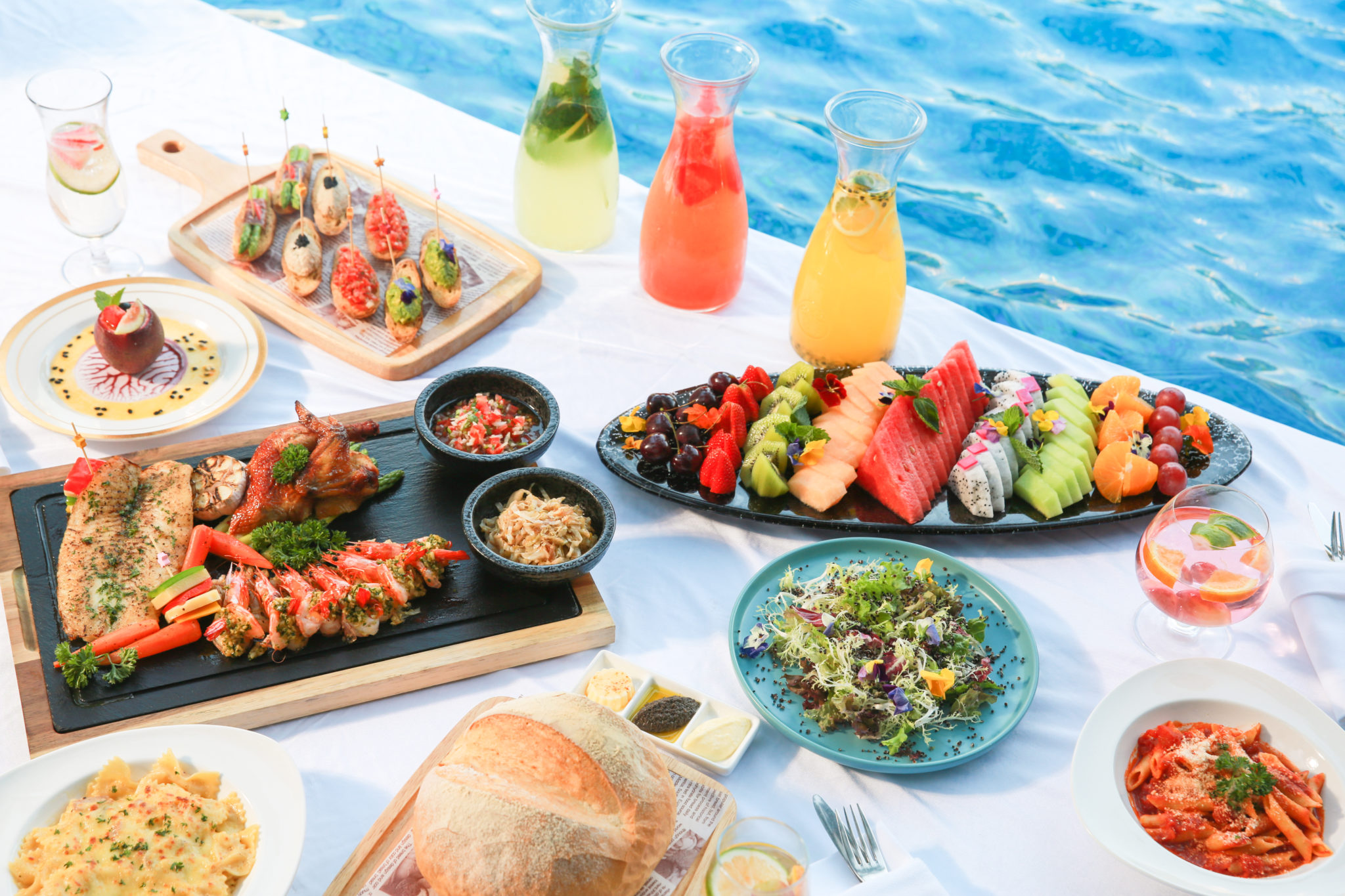 Sunday Brunch and Poolside BBQ @ InterContinental Shenzhen - Now Shenzhen